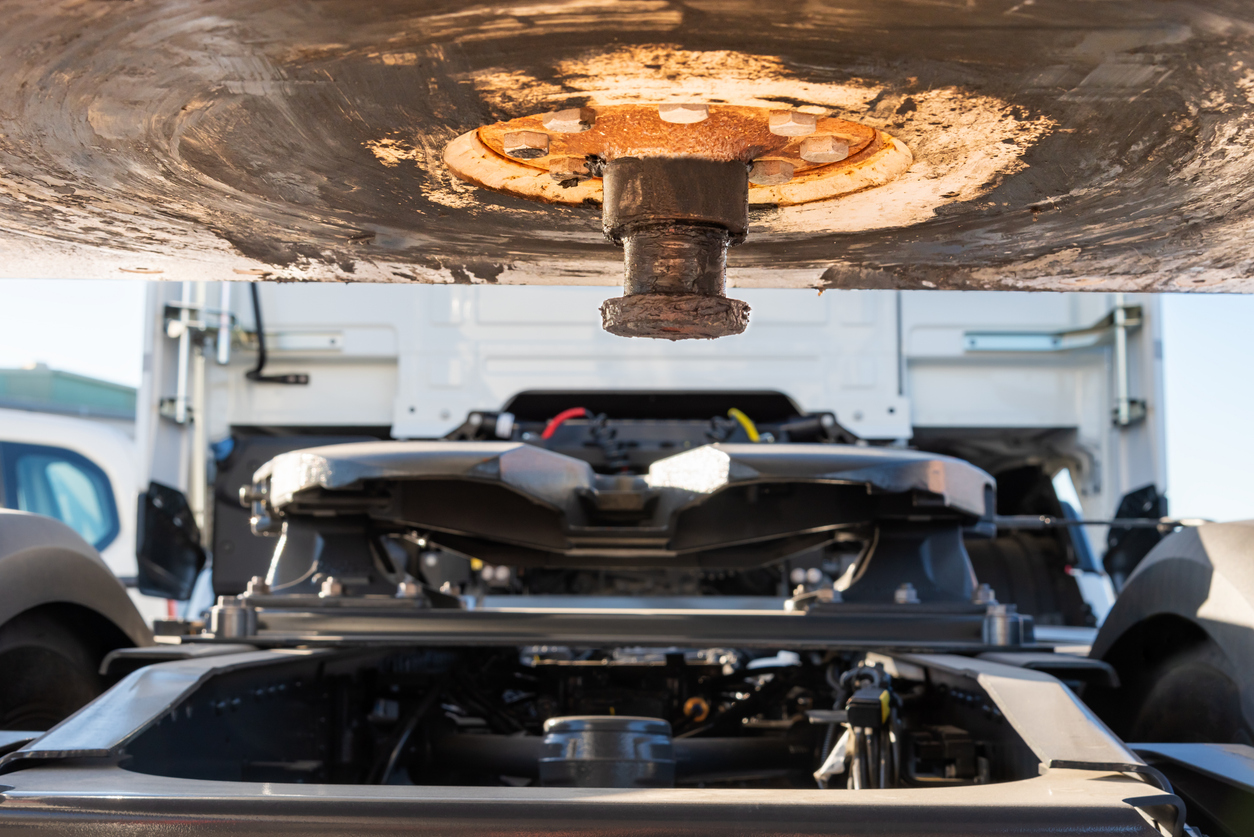Trailer Kingpin Repair in Vancouver: Causes, Signs, and Expert ...